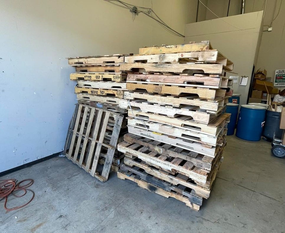 Book Your Pallet Removal Services in Pittsburgh, PA | G.I.HAUL